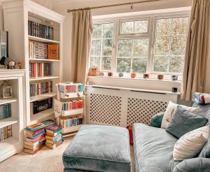 Creative Small Home Library Ideas for Cozy Reading Nooks - Evinco Design