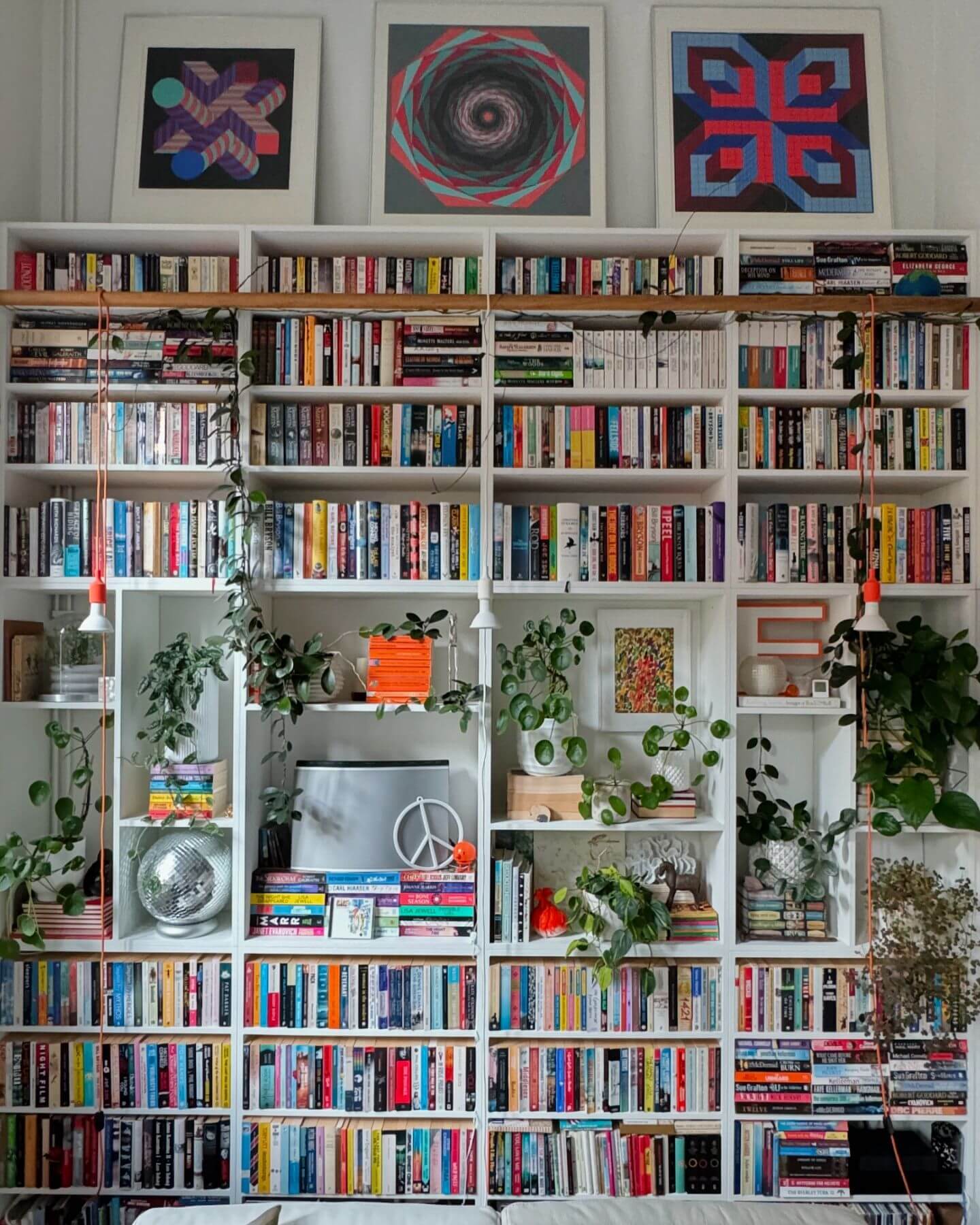 35+ Creative Bookshelf Design Ideas to Elevate Any Room - Evinco Design