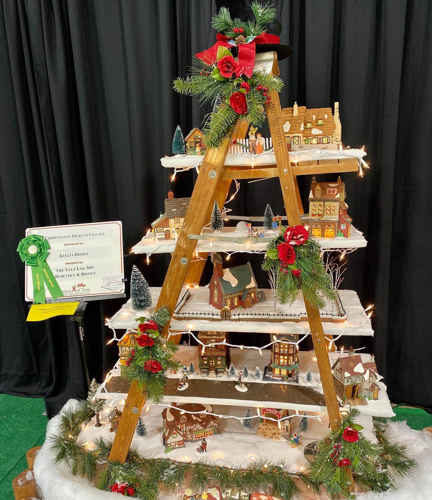 17+ Unique Christmas Ladder Tree Ideas to Inspire Your Holiday Decor