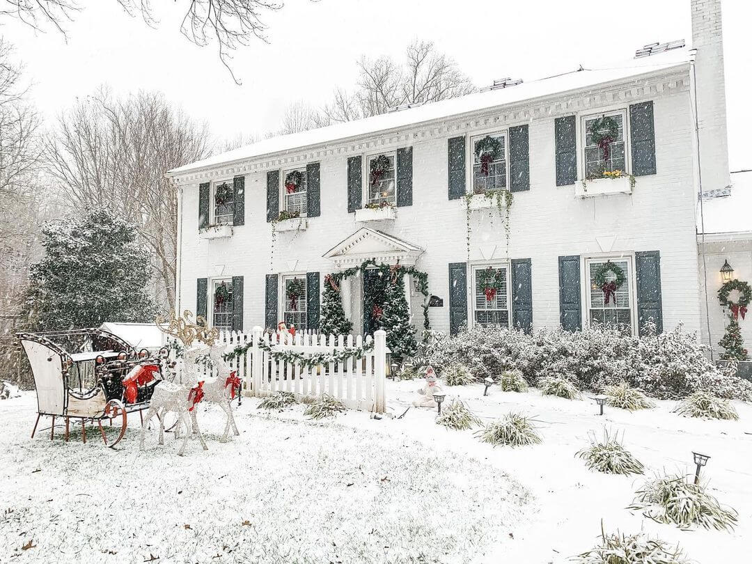 25 Outdoor Christmas Decorations Ideas for a Festive Yard