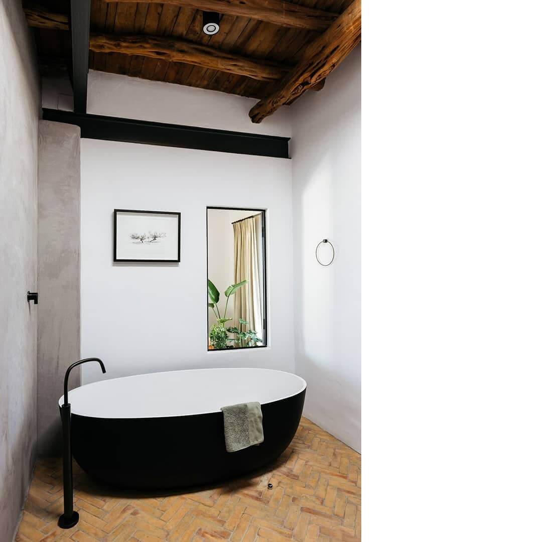 17+ Stunning Bathroom Ceiling Ideas to Transform Your Bathroom - Evinco ...
