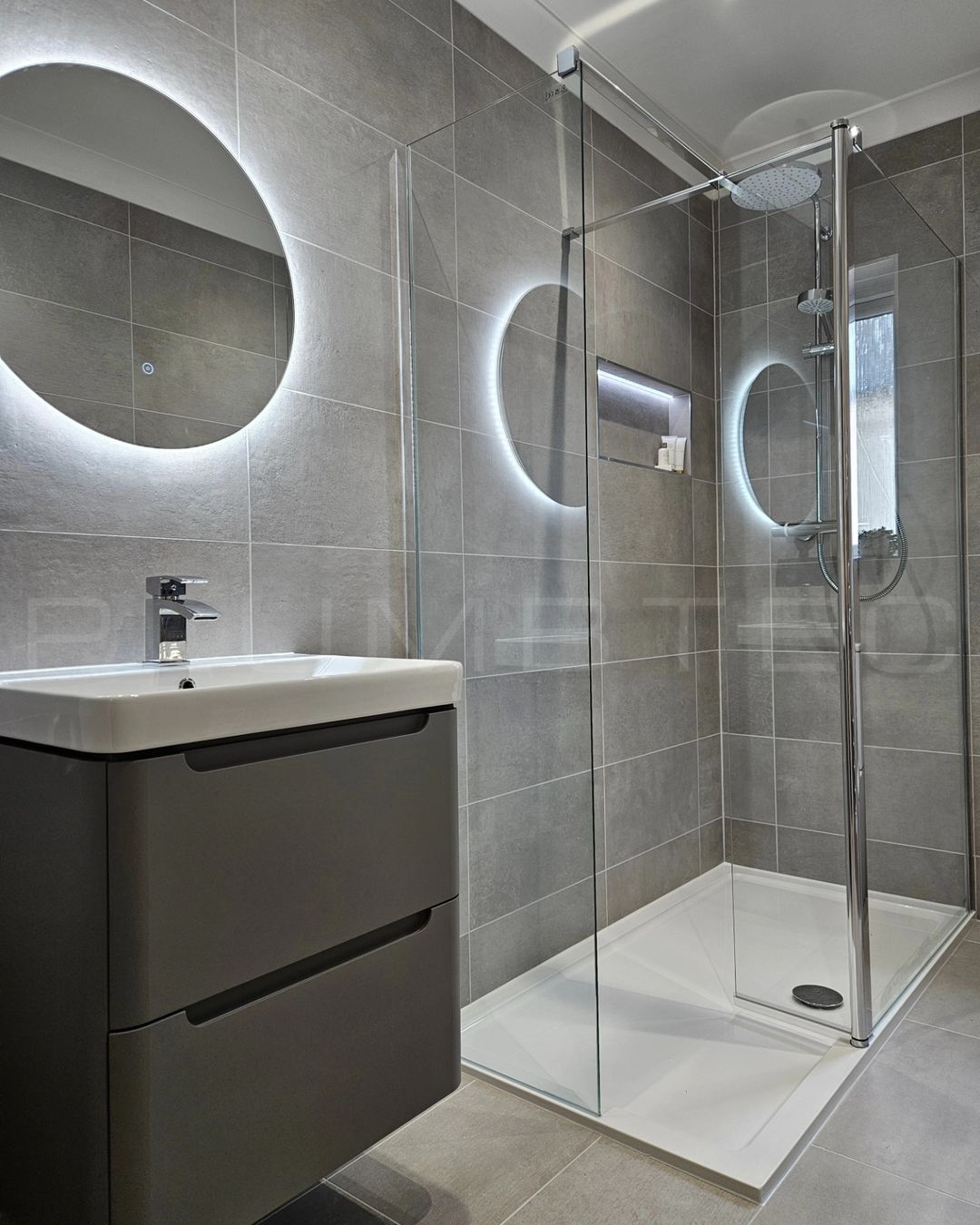 31+ Budget-Friendly Walk-In Shower Ideas That Elevate Your Bathroom ...
