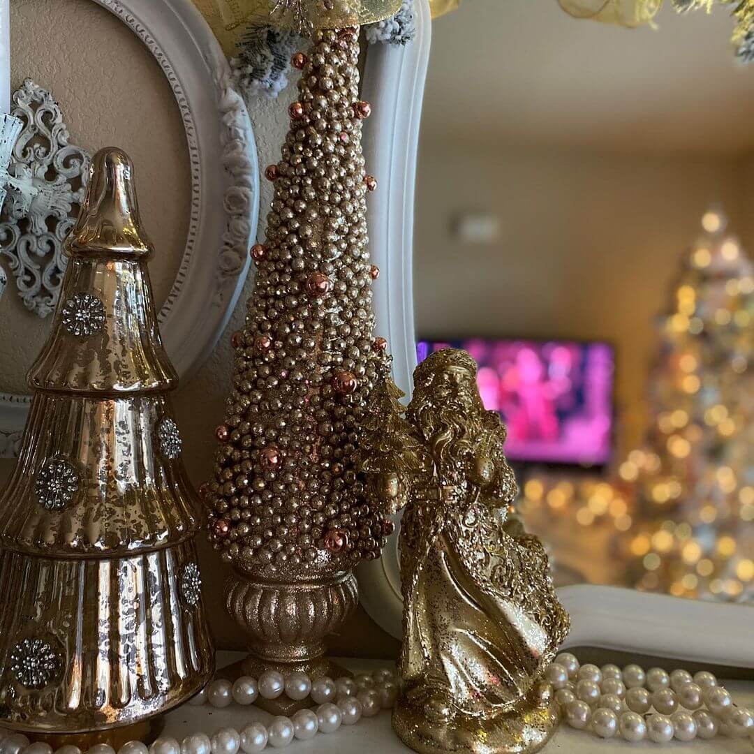 25 Rose Gold Christmas Decor Ideas for a Glam Holiday Look