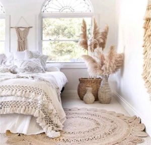 21+ Minimalist White Bedroom Ideas for a Cozy Retreat - Evinco Design