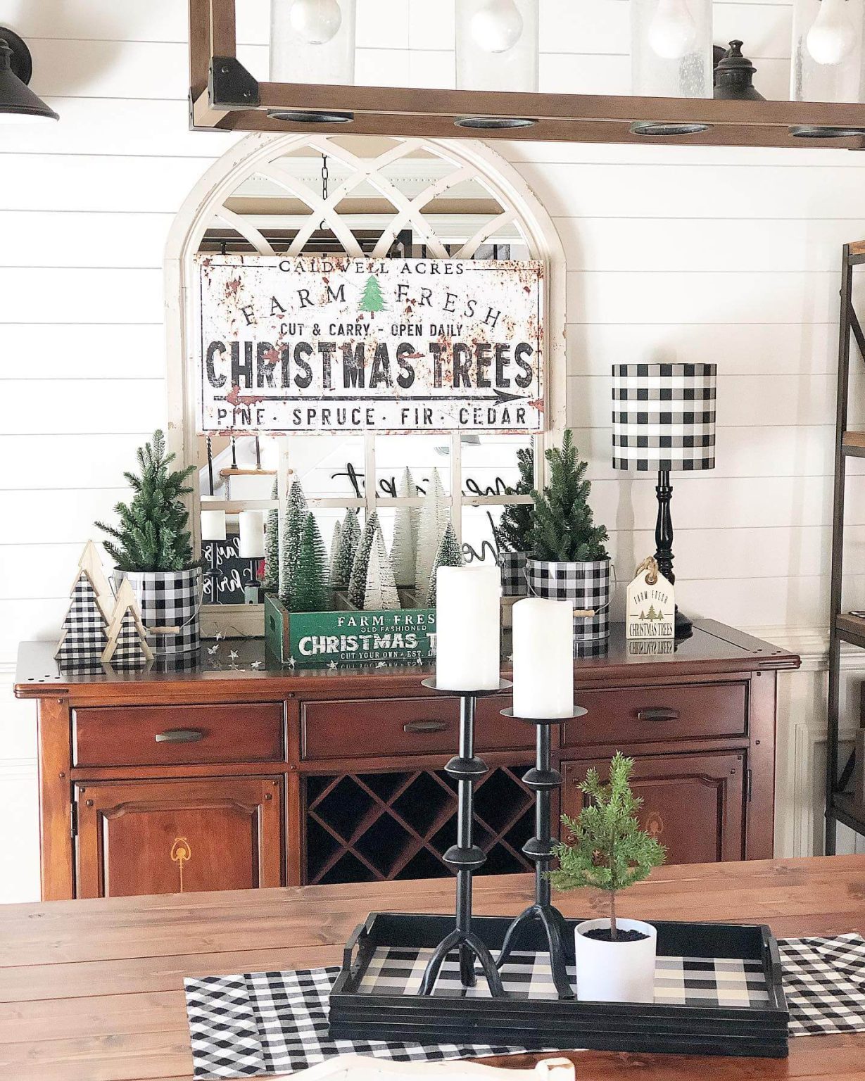 13+ Buffalo Check Christmas Decor Ideas for Every Room in Your Home
