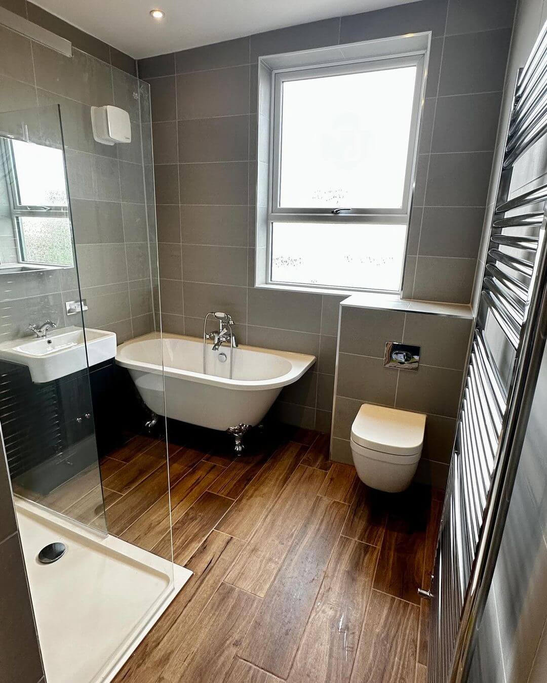 31+ Budget-Friendly Walk-In Shower Ideas That Elevate Your Bathroom ...