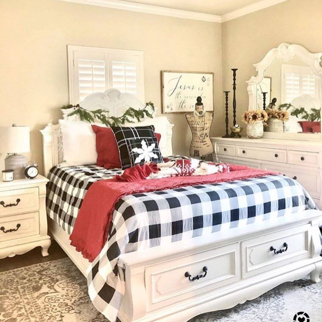 13+ Buffalo Check Christmas Decor Ideas for Every Room in Your Home