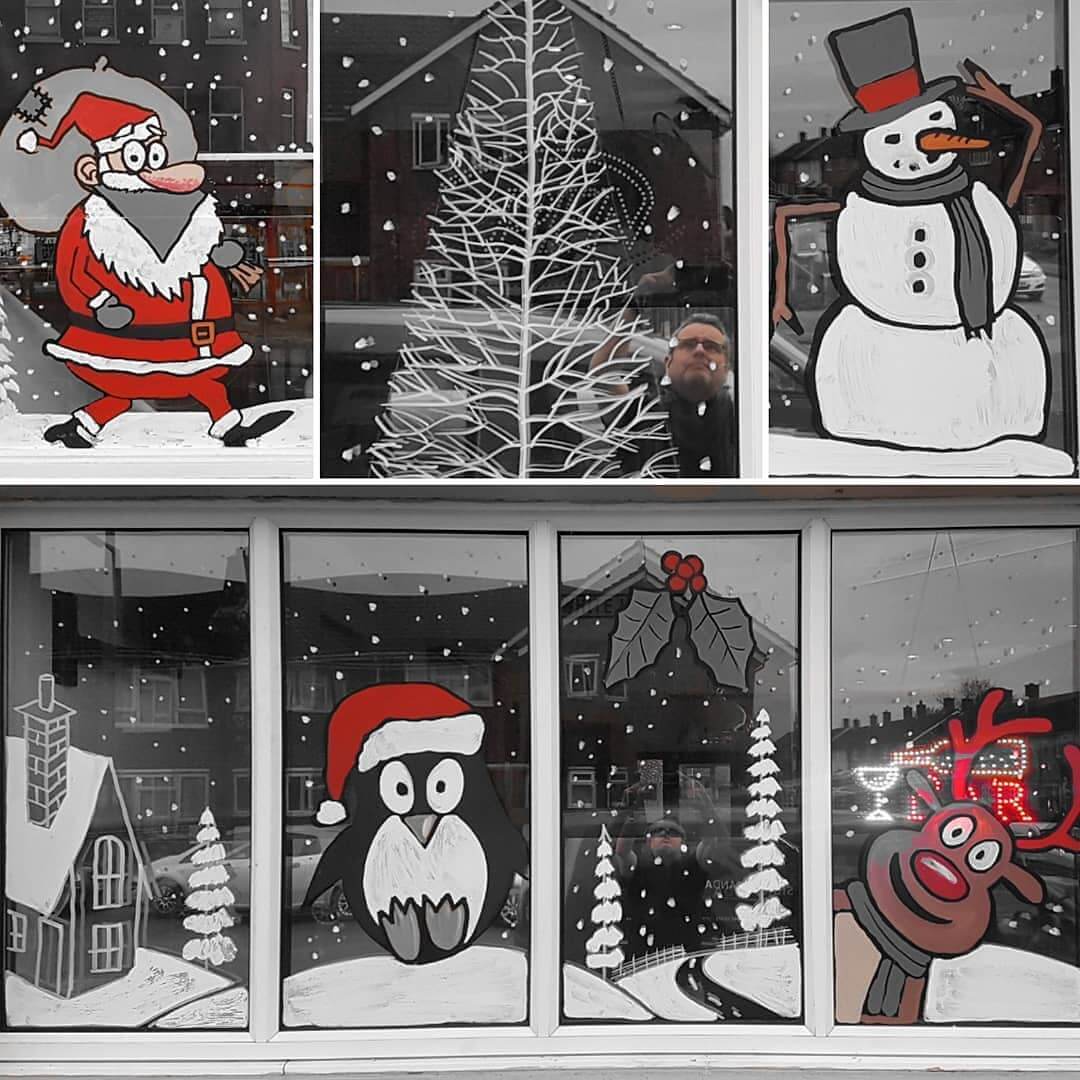 23+ Festive Christmas Window Decor Ideas to Brighten Up Your Home