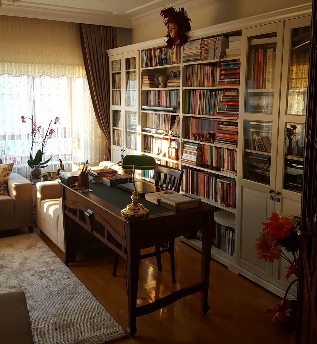 19+ Genius IKEA Library Hack to Create a Stunning Home Bookshelf