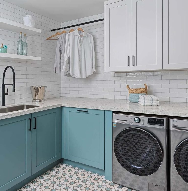 29+ Stylish Laundry Room Ideas to Maximize Space & Functionality