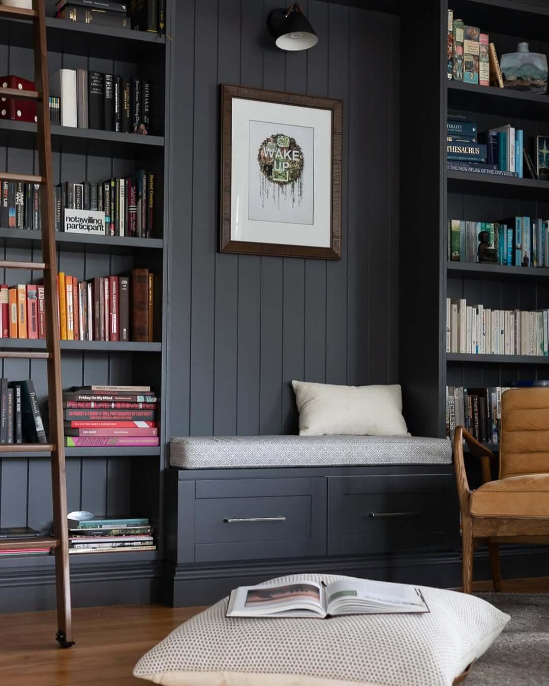 31+ Stunning DIY Library Wall Ideas for a Home Book Haven