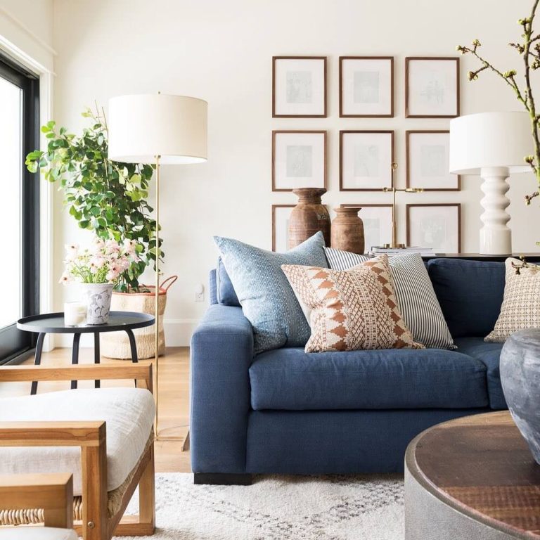 Stunning Blue Couch Living Room Ideas to Transform Your Space