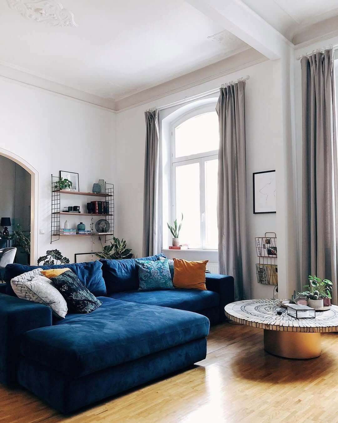 Stunning Blue Couch Living Room Ideas to Transform Your Space