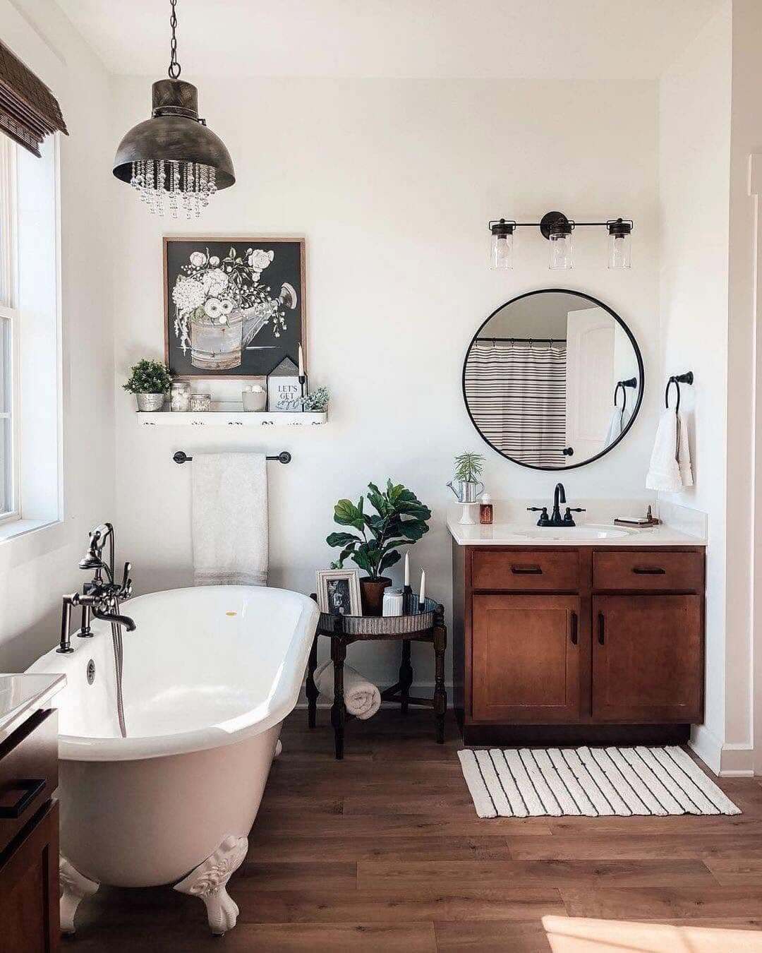 22+ Modern Farmhouse Bathroom Ideas That Are Timeless - Evinco Design