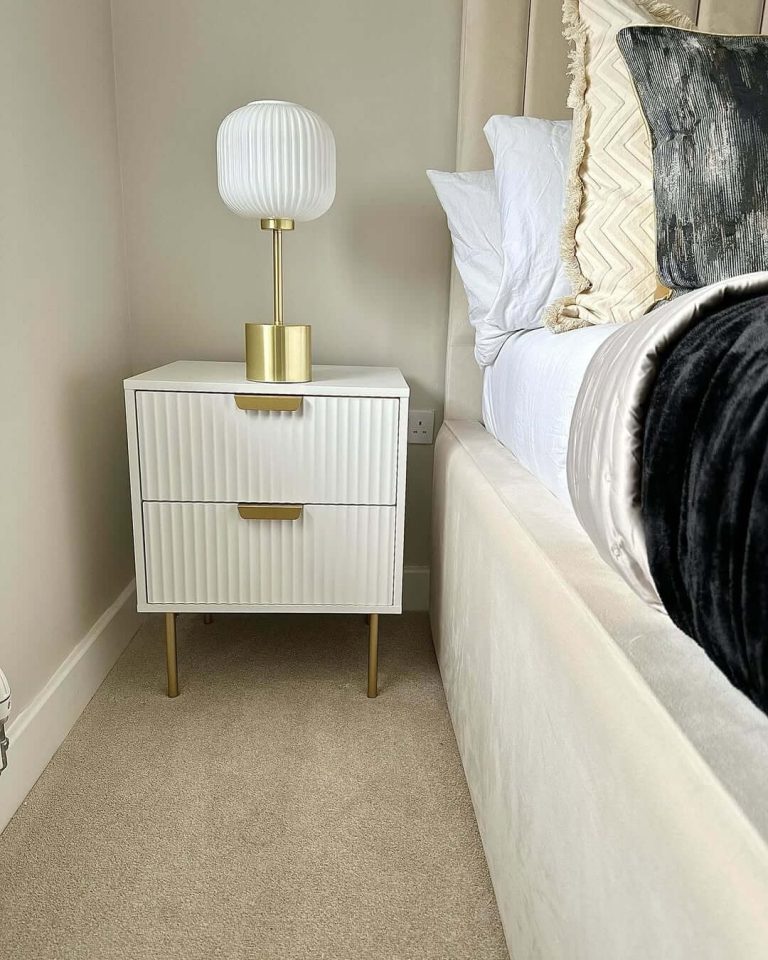 41+ Best Bedside Table Designs for Storage & Style