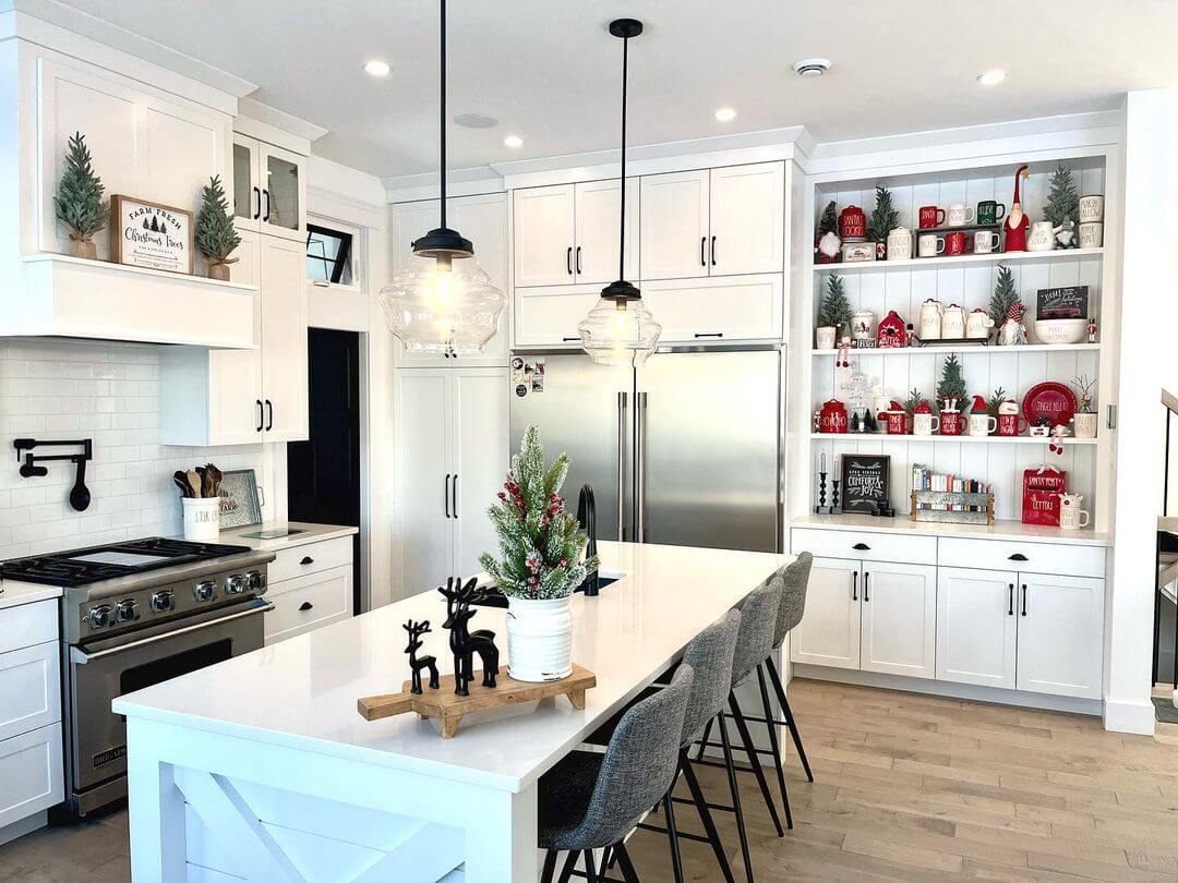 27+ Christmas Kitchen Decor: Bring Holiday Spirit to Your Cooking Space