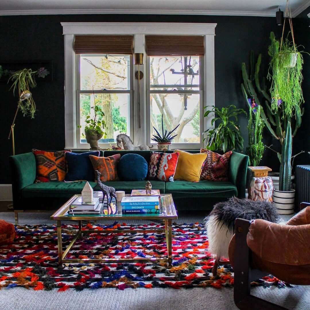 27+ Boho Living Room Ideas to Create a Relaxed & Chic Aesthetic