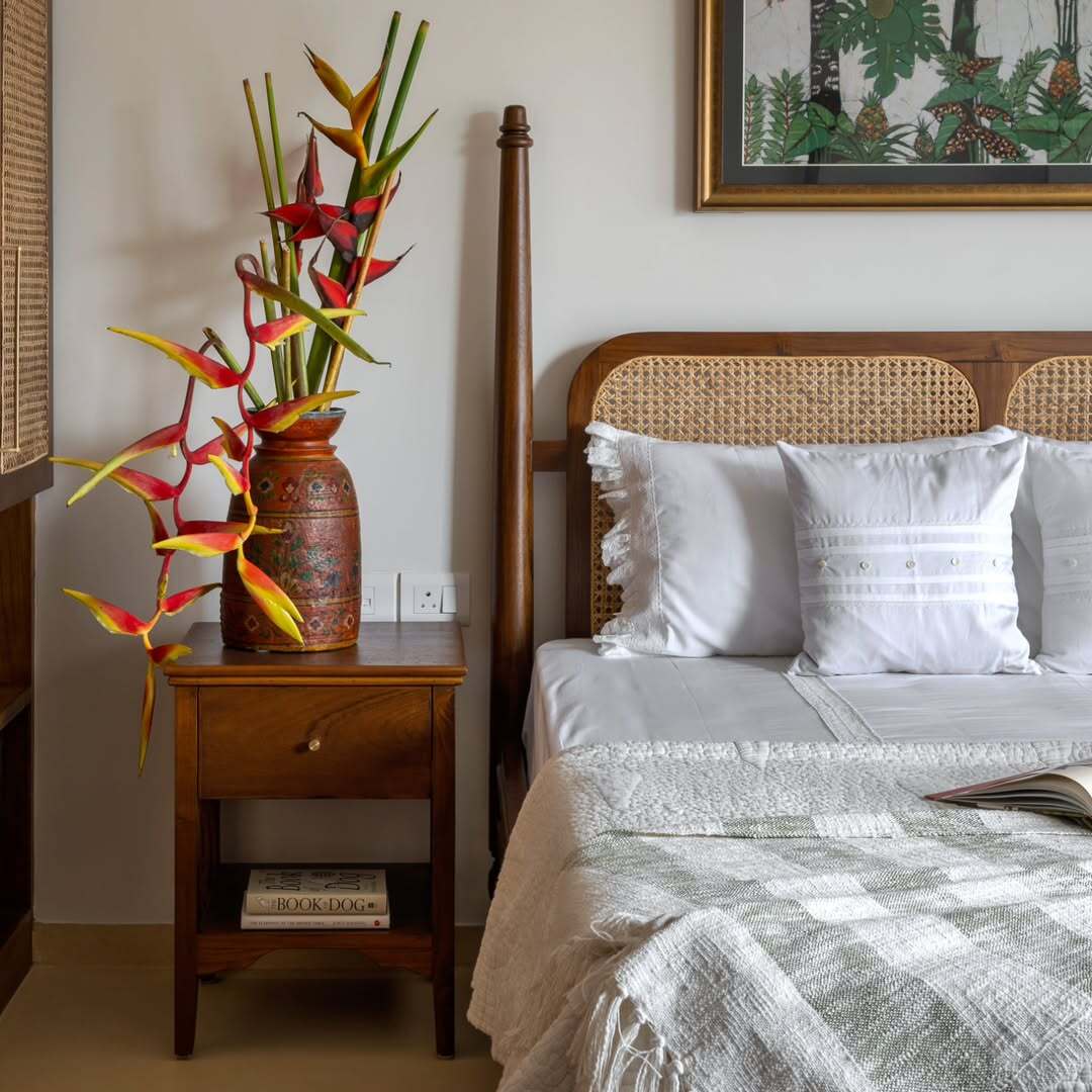 41+ Best Bedside Table Designs for Storage & Style