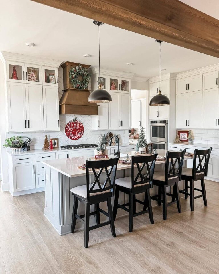27+ Christmas Kitchen Decor: Bring Holiday Spirit to Your Cooking Space