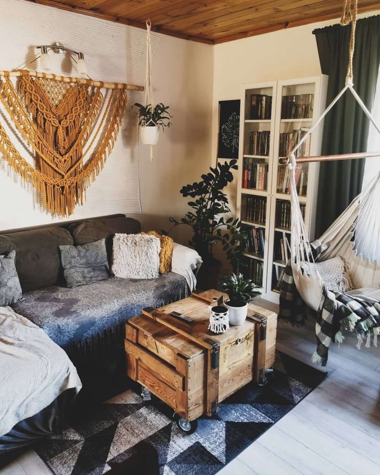 27+ Boho Living Room Ideas to Create a Relaxed & Chic Aesthetic