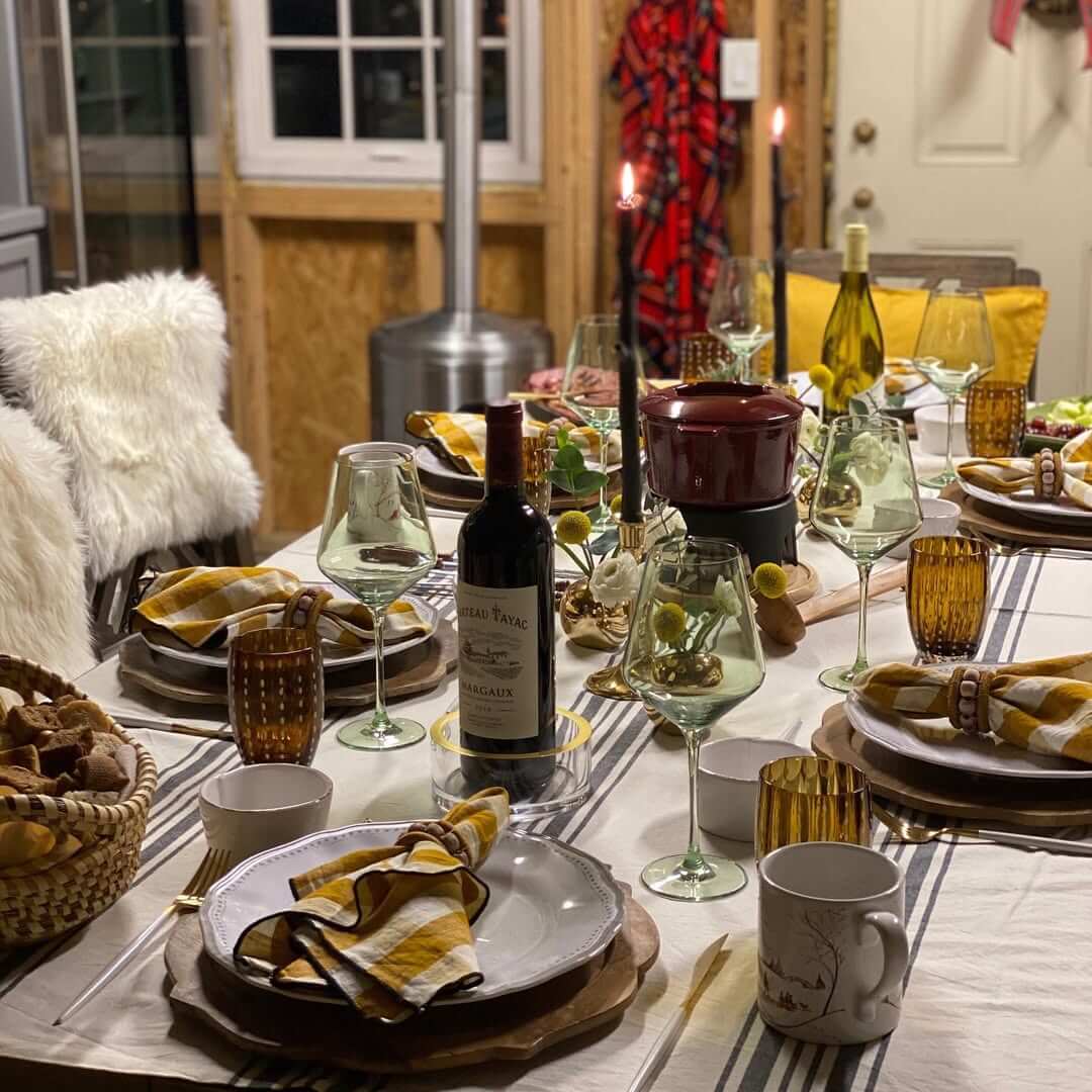 30+ Winter Table Decor Ideas for a Magical & Festive Look