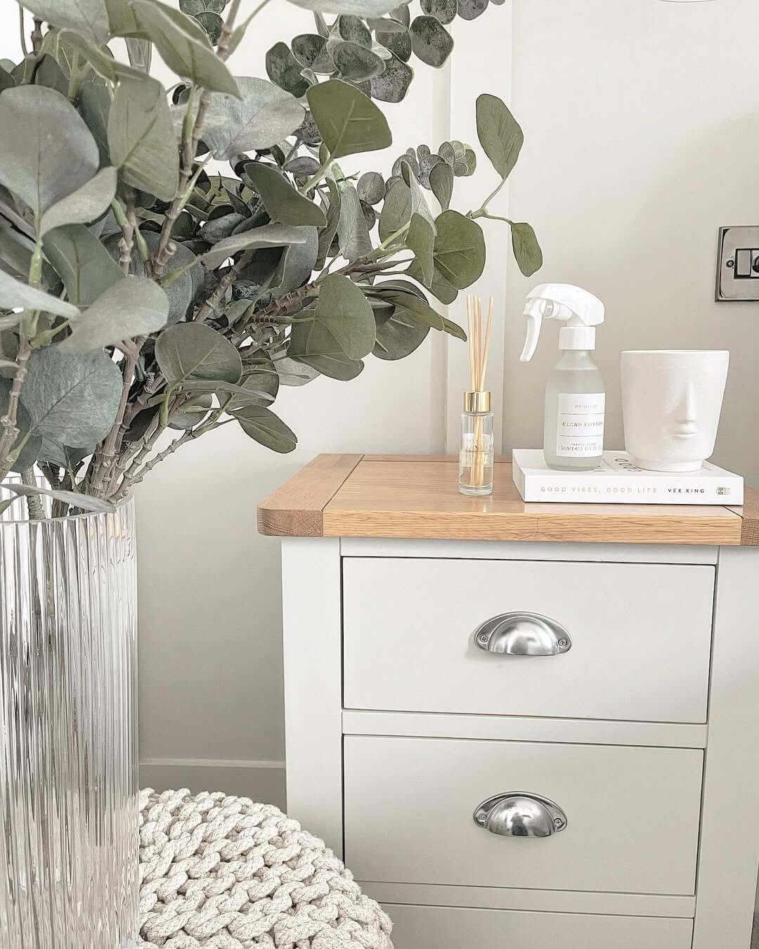 41+ Best Bedside Table Designs for Storage & Style