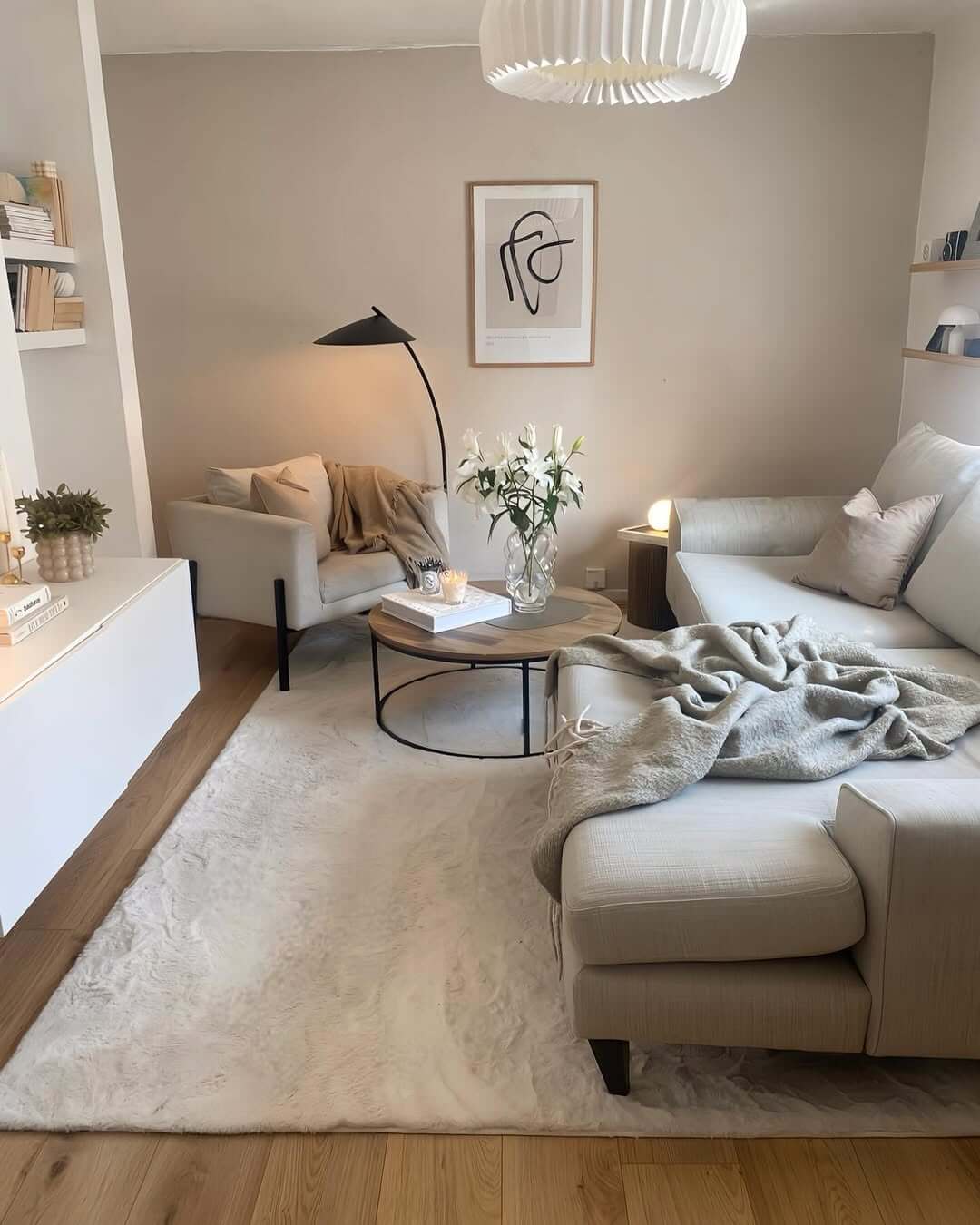 Best 30+ Neutral Living Room Designs for a Minimal & Cozy Feel