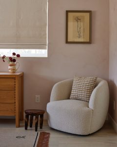 21+ Best Bedroom Corner Designs for Small & Large Spaces