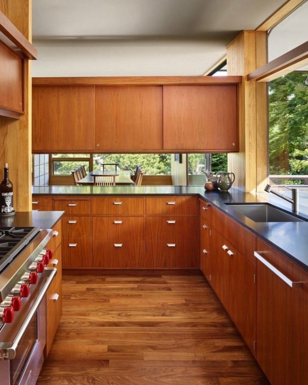 31+ Kitchen Cabinet Color Ideas to Transform Your Cooking Space