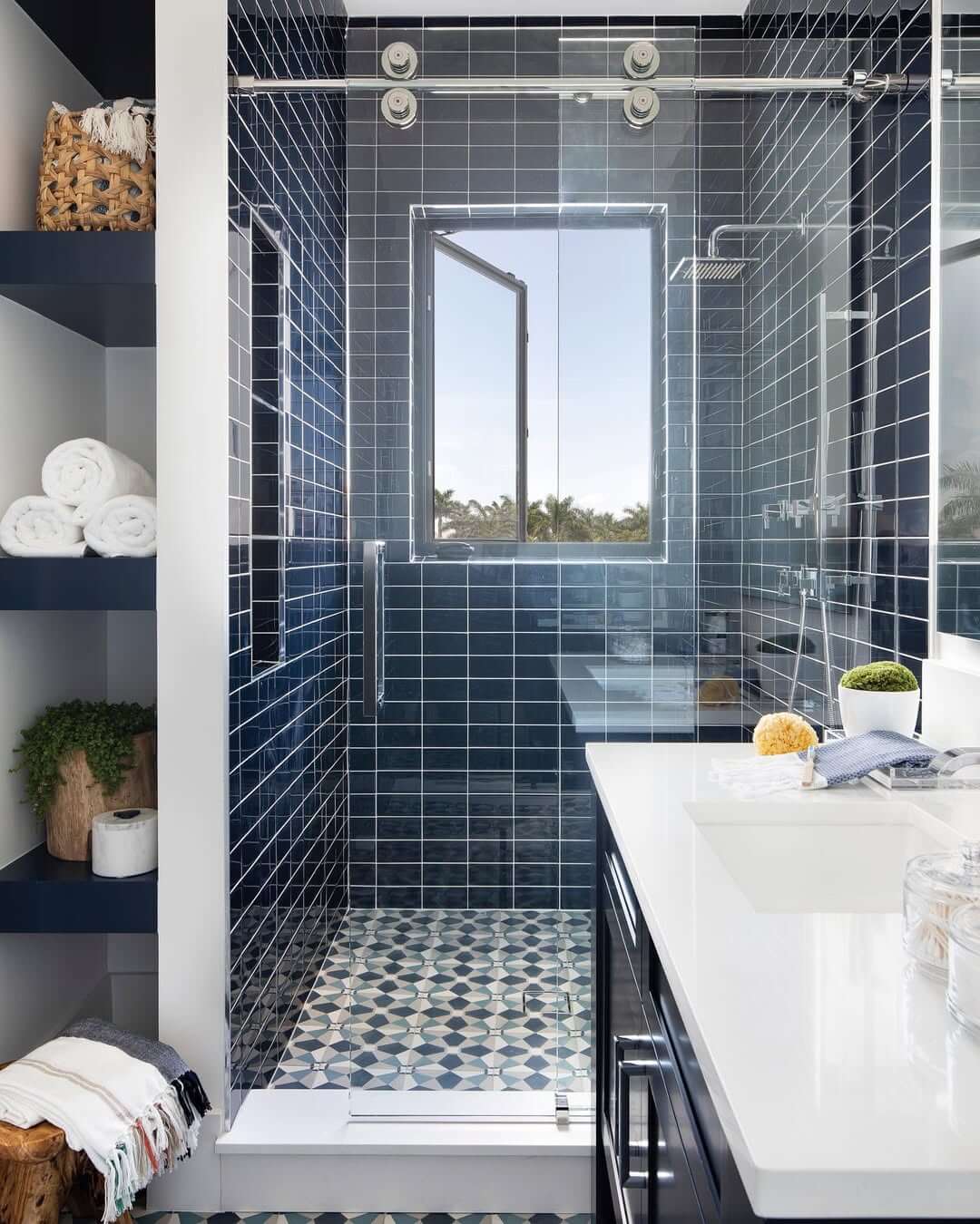 19+ Navy Bathroom Ideas for a Bold and Sophisticated Look