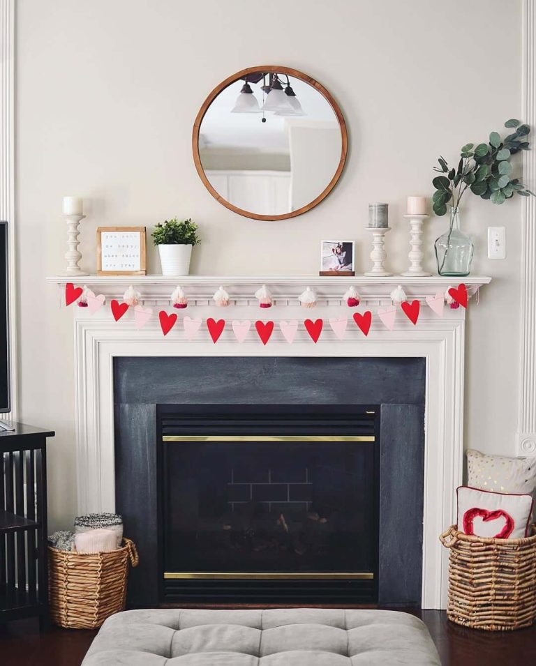 33+ Romantic Valentine Mantle Decor Ideas to Elevate Your Space