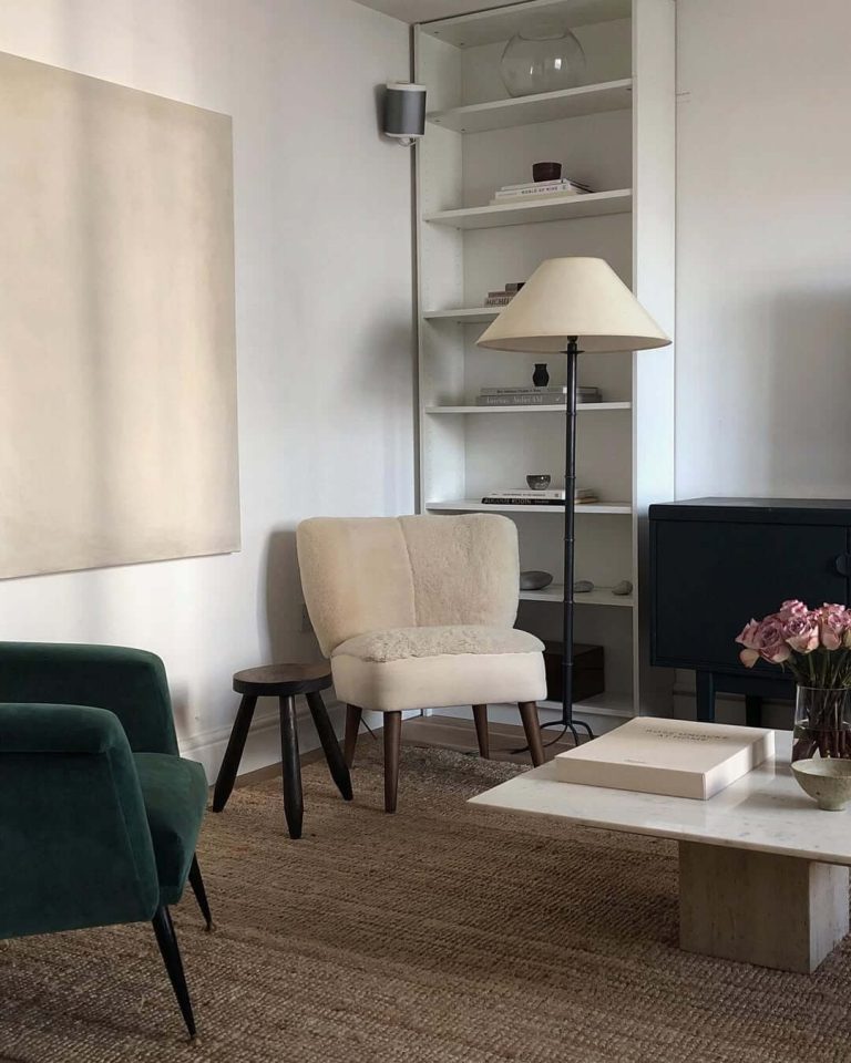 Best 27+ Living Room Corner Designs for Storage & Decor