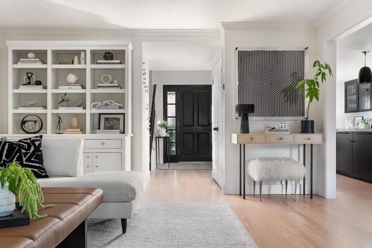 19+ Stunning Entryway Ideas to Make a Great First Impression