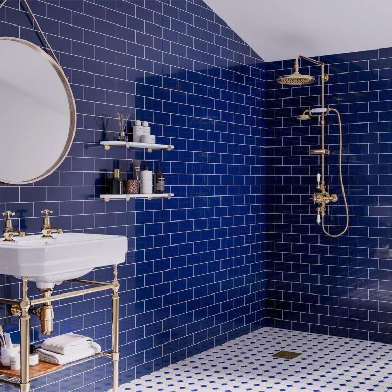 19+ Navy Bathroom Ideas for a Bold and Sophisticated Look