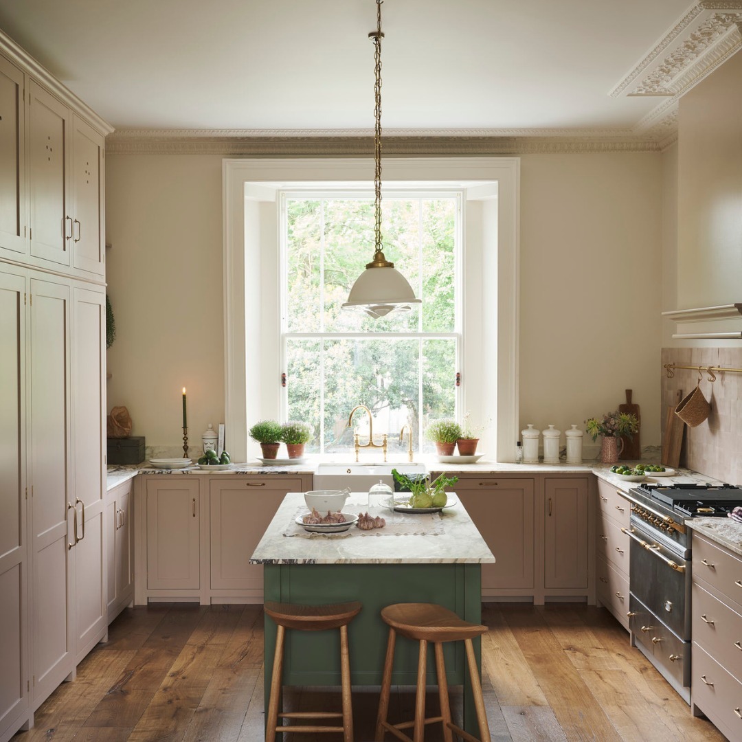 21+ Small Kitchen Ideas to Maximize Space and Style