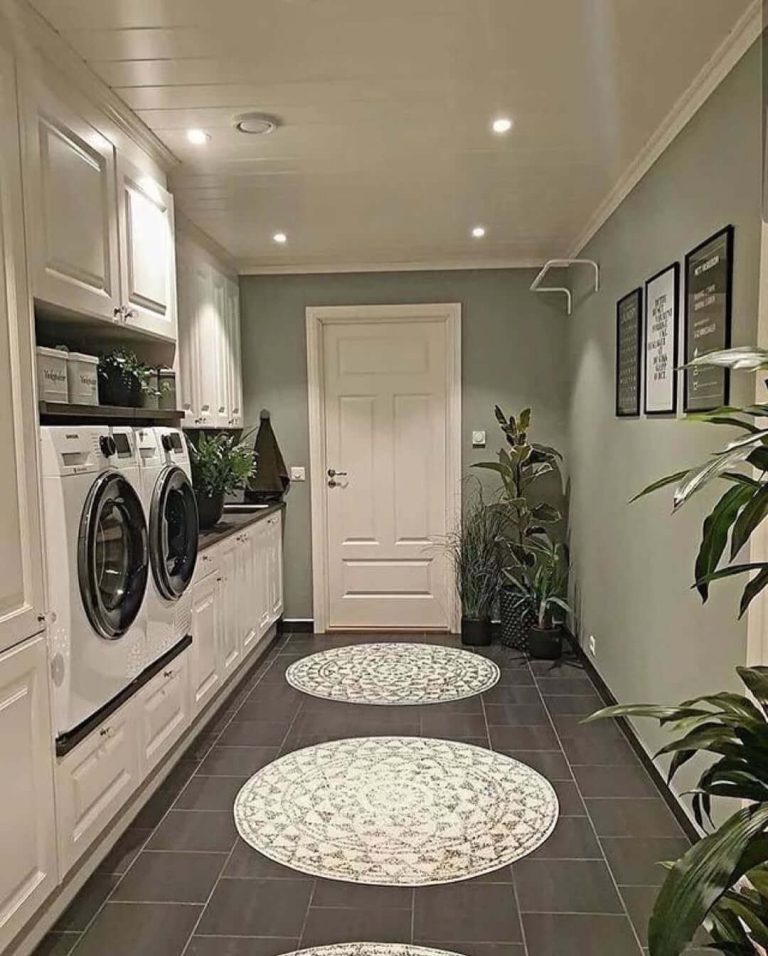 21+ Farmhouse Laundry Room Ideas for a Charming and Functional Space