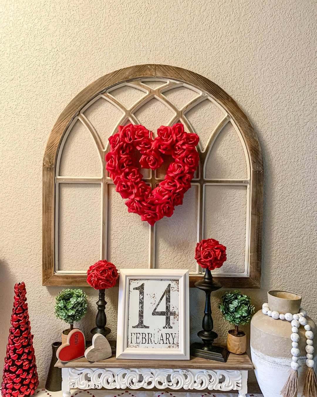 25+ Stunning Valentine’s Entryway Decor Ideas to Impress Guests
