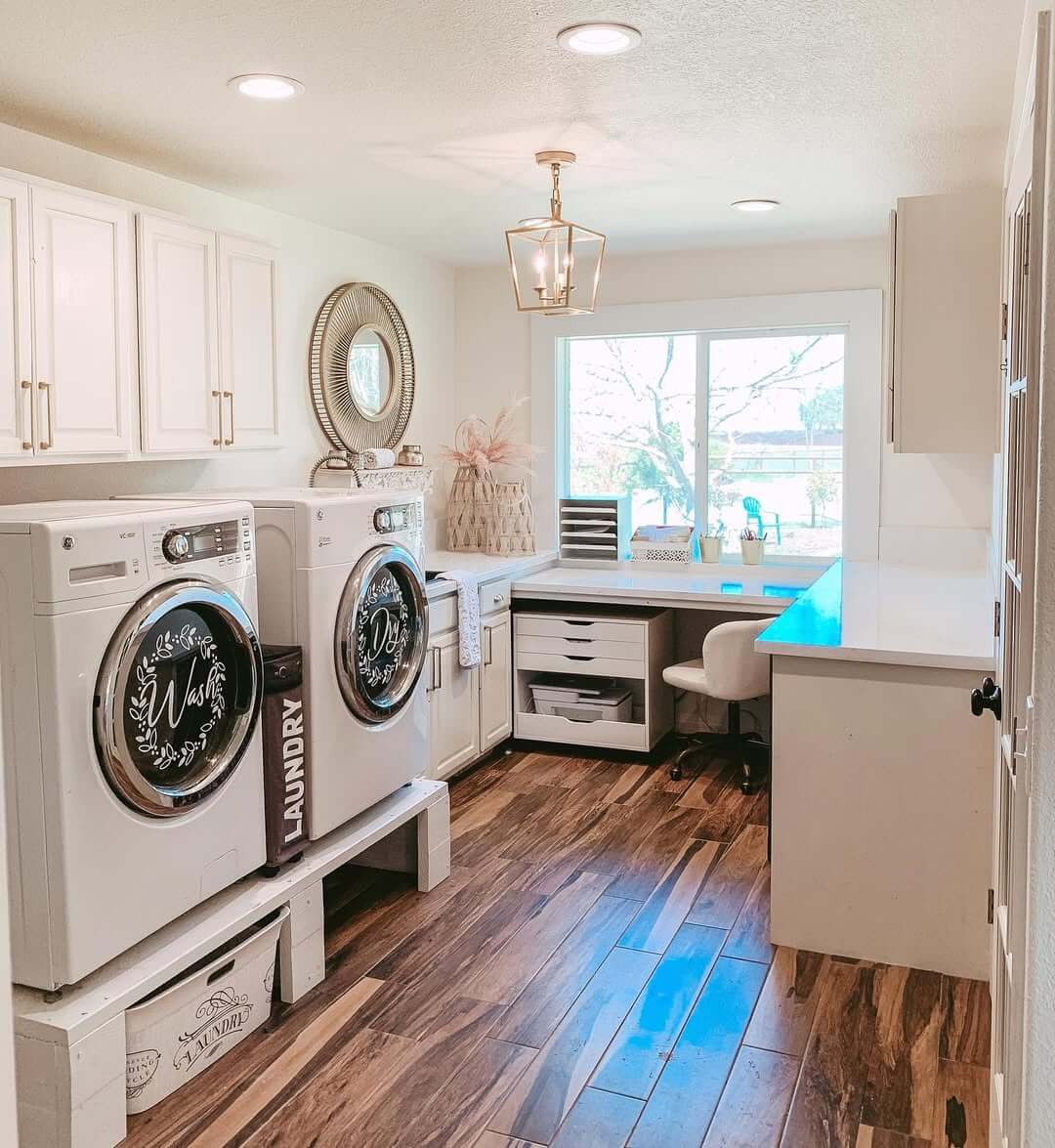 21+ Farmhouse Laundry Room Ideas for a Charming and Functional Space