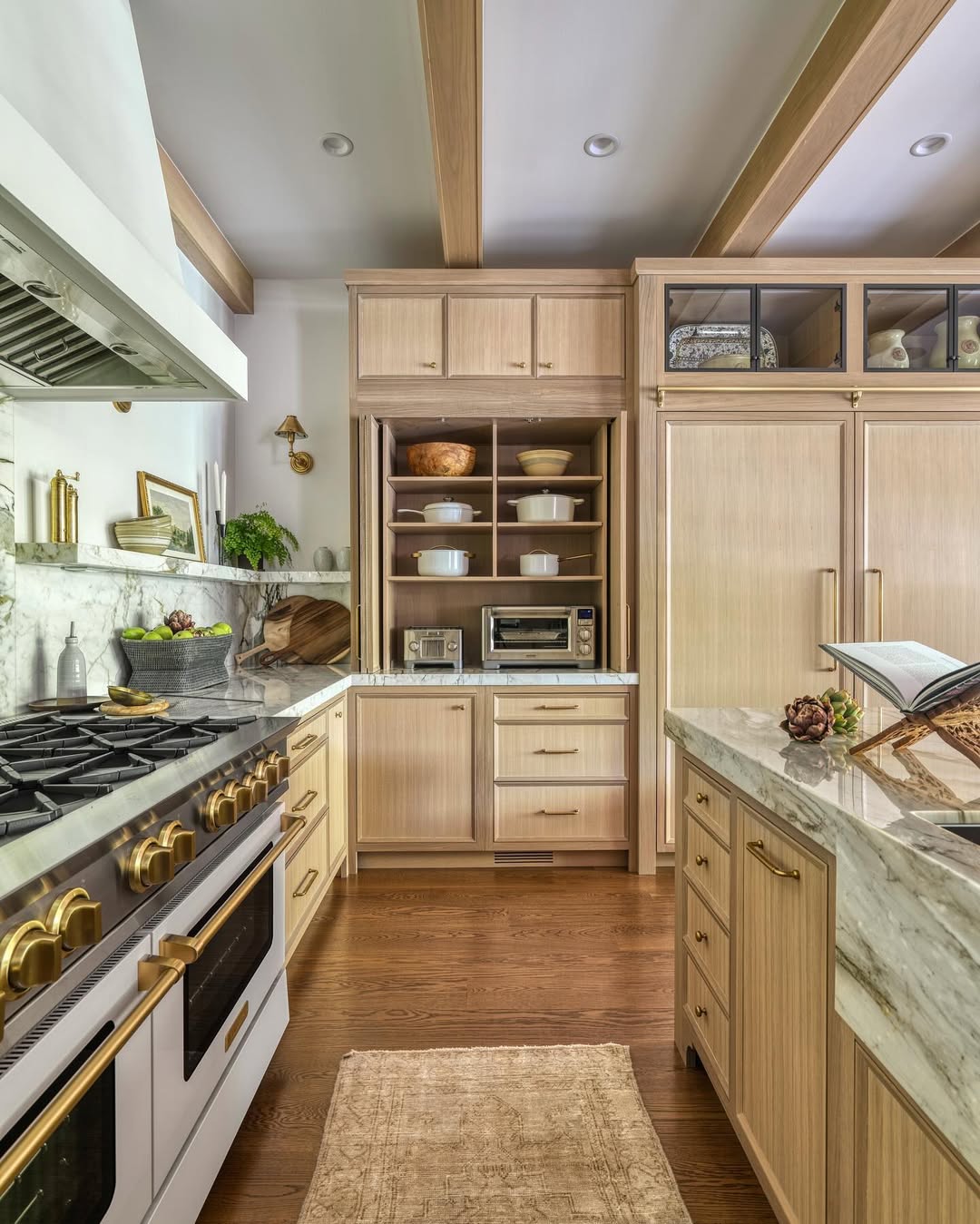 31+ Kitchen Cabinet Color Ideas to Transform Your Cooking Space