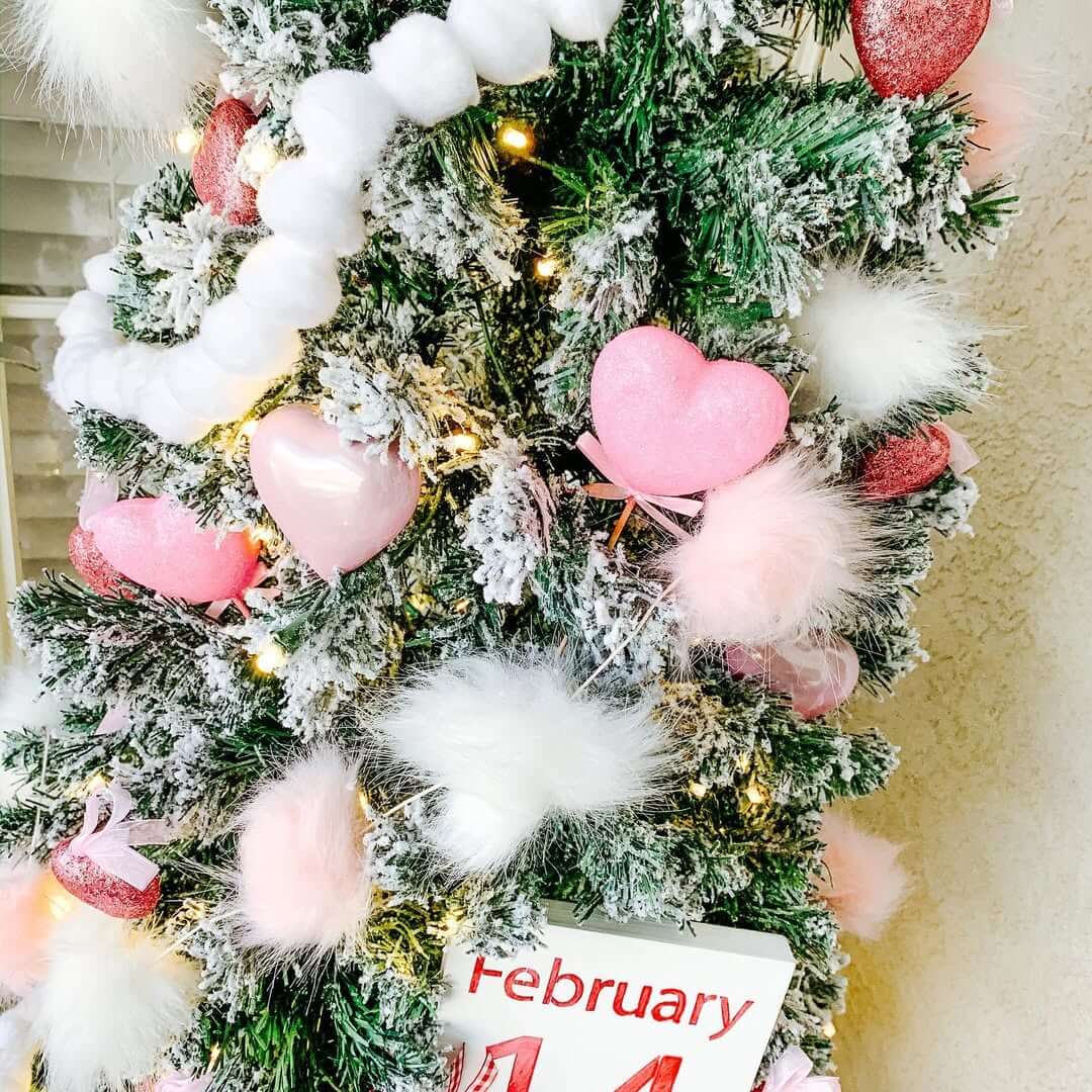 29+ Valentine's Tree Ideas to Spread Love and Cheer