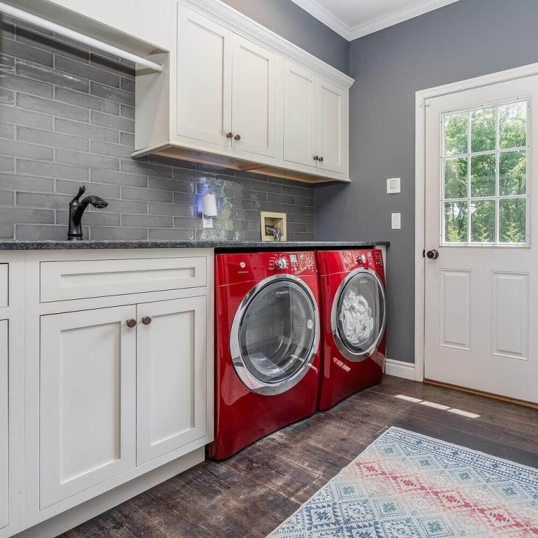 31+ Laundry Room Rug Ideas for a Stylish and Functional Space