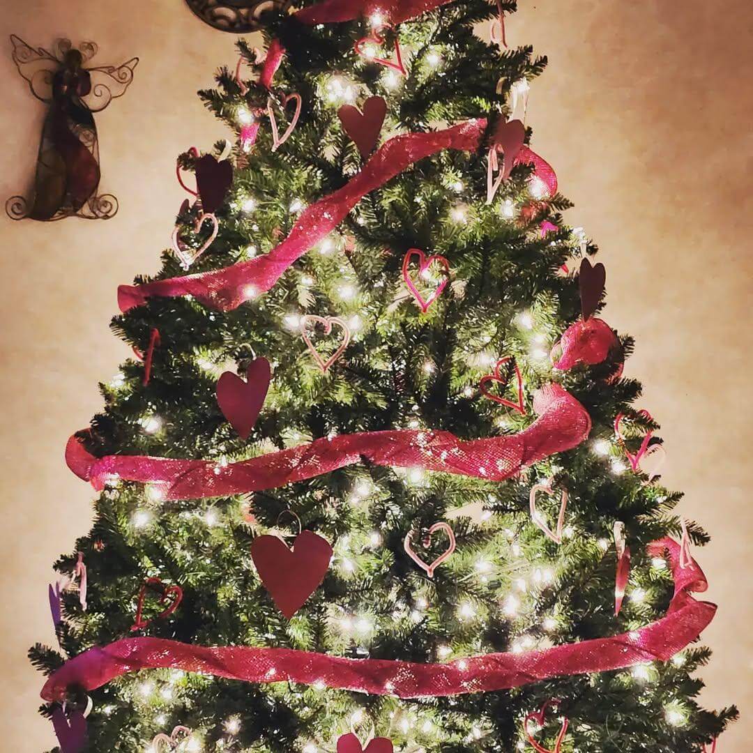 29+ Valentine's Tree Ideas to Spread Love and Cheer