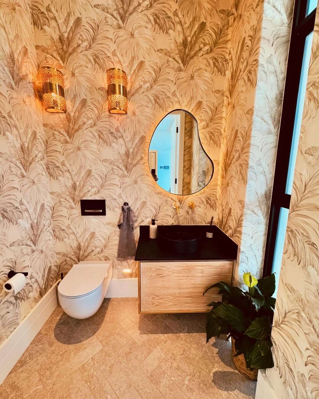 23+ Guest Bathroom Decor Ideas for a Welcoming and Stylish Space
