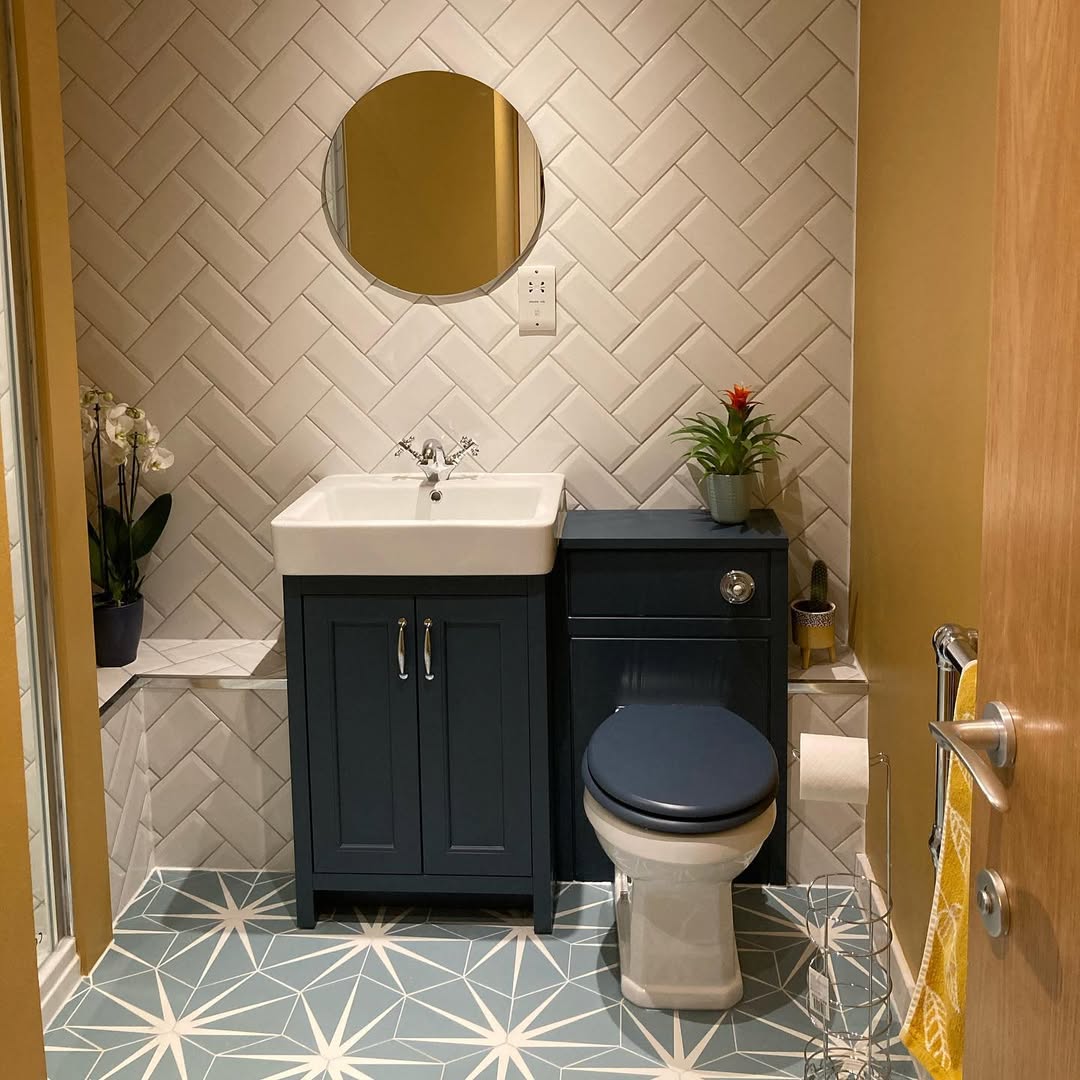 Stunning Navy Bathroom Ideas to Transform Your Space