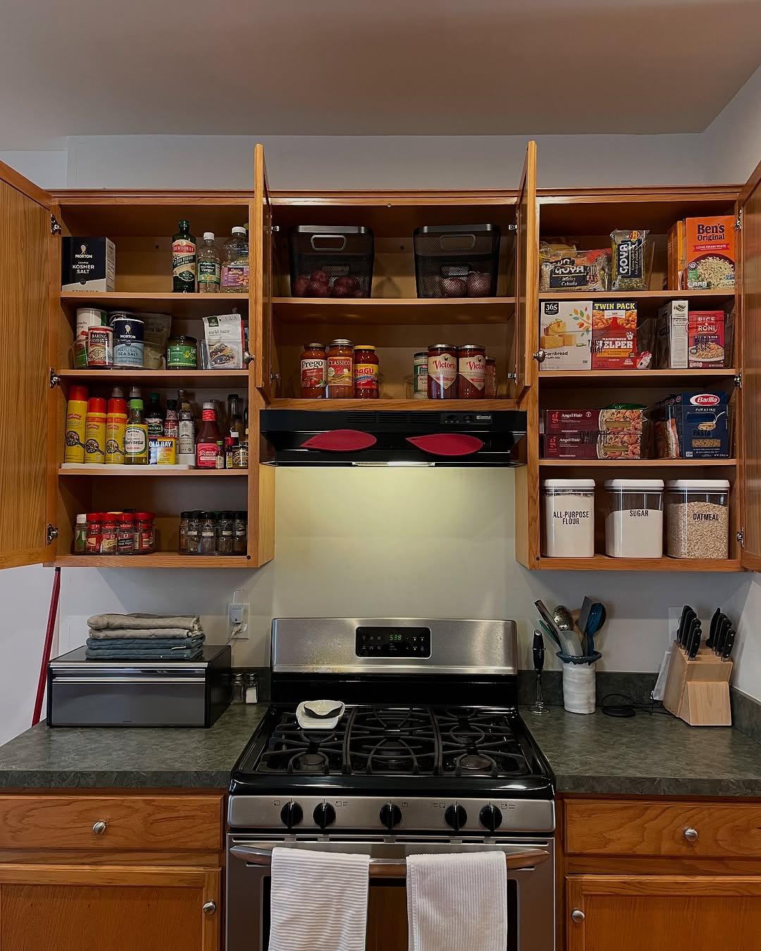 21+ Kitchen Cabinet Organization Ideas for a Clutter-Free Kitchen
