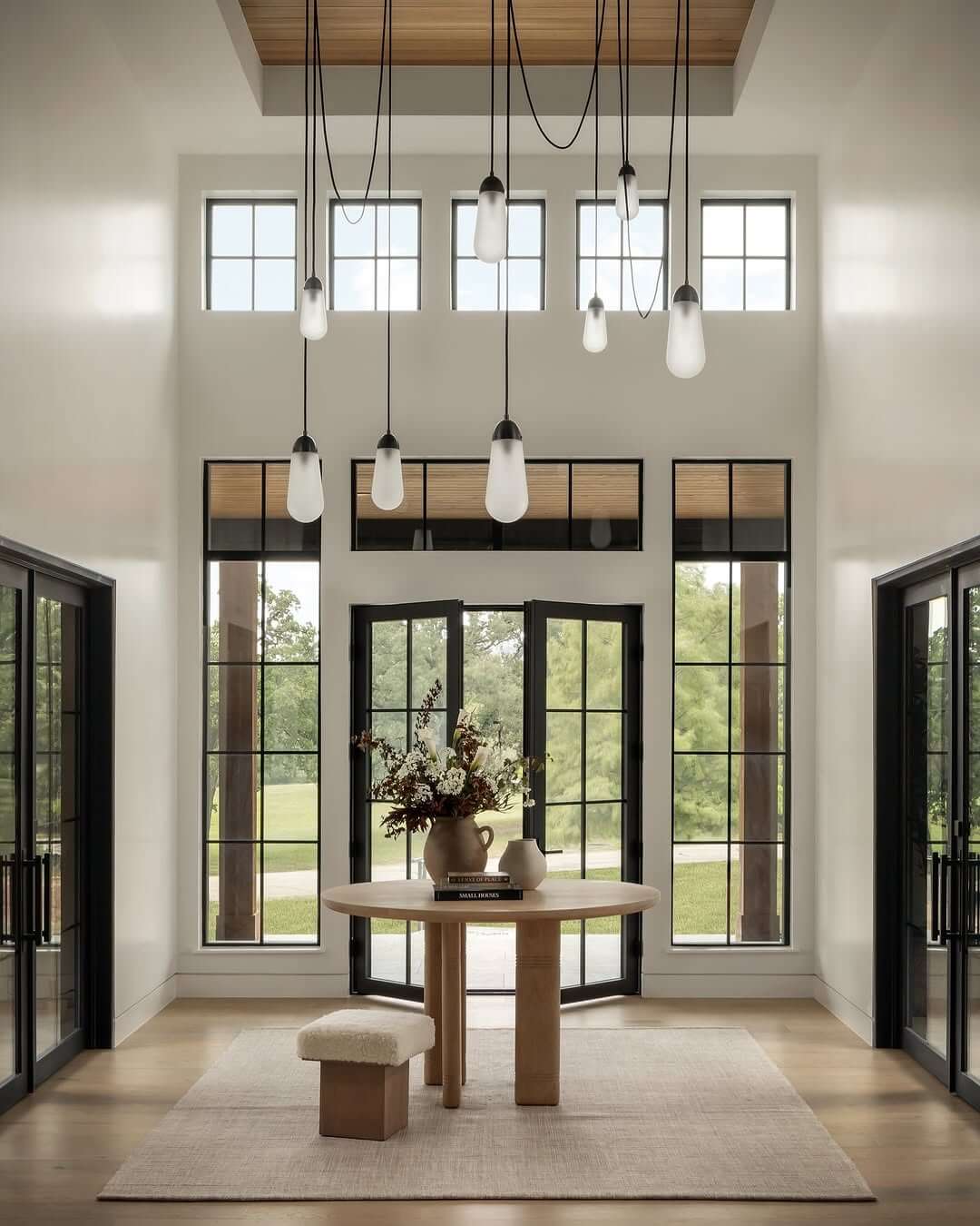 19+ Stunning Entryway Ideas to Make a Great First Impression