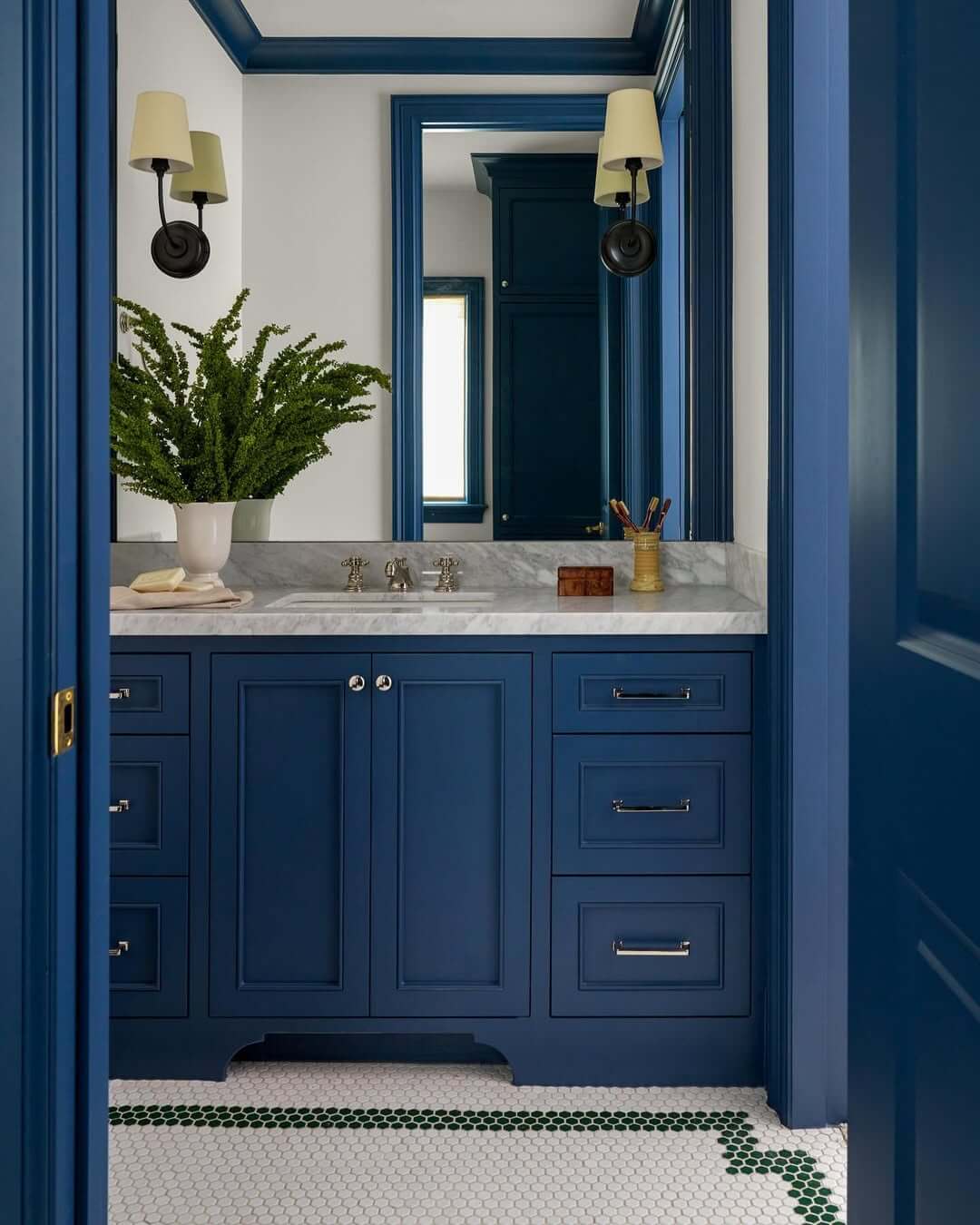 17+ Blue Bathroom Furniture Ideas for a Calm and Stylish Retreat
