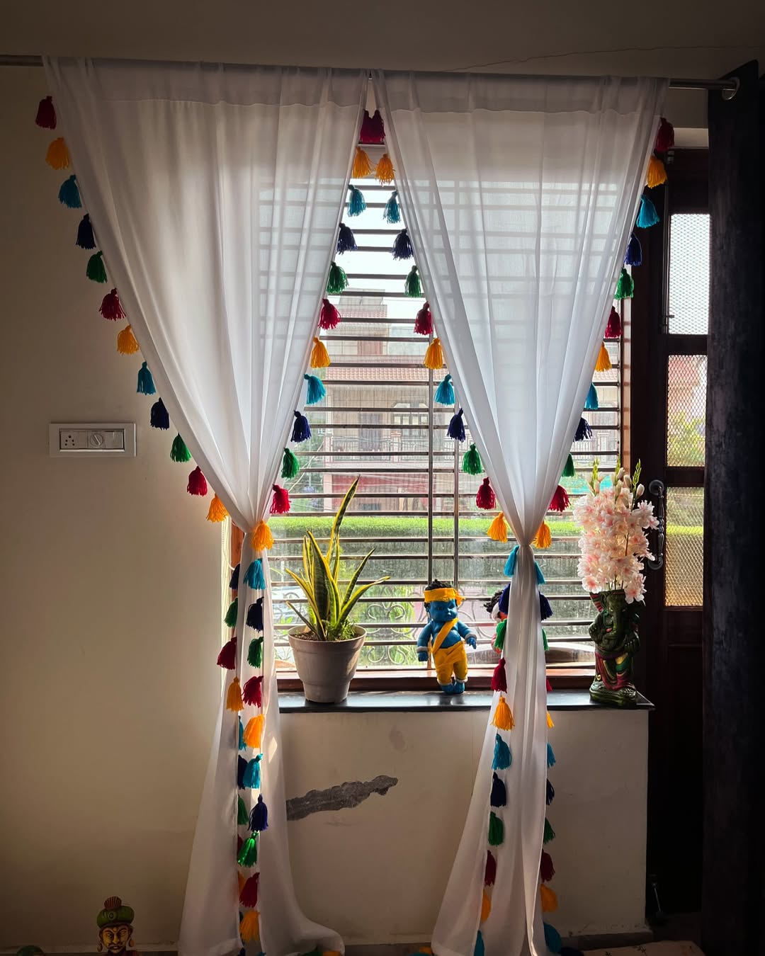 25+ Beautiful Living Room Curtain Ideas for Every Home