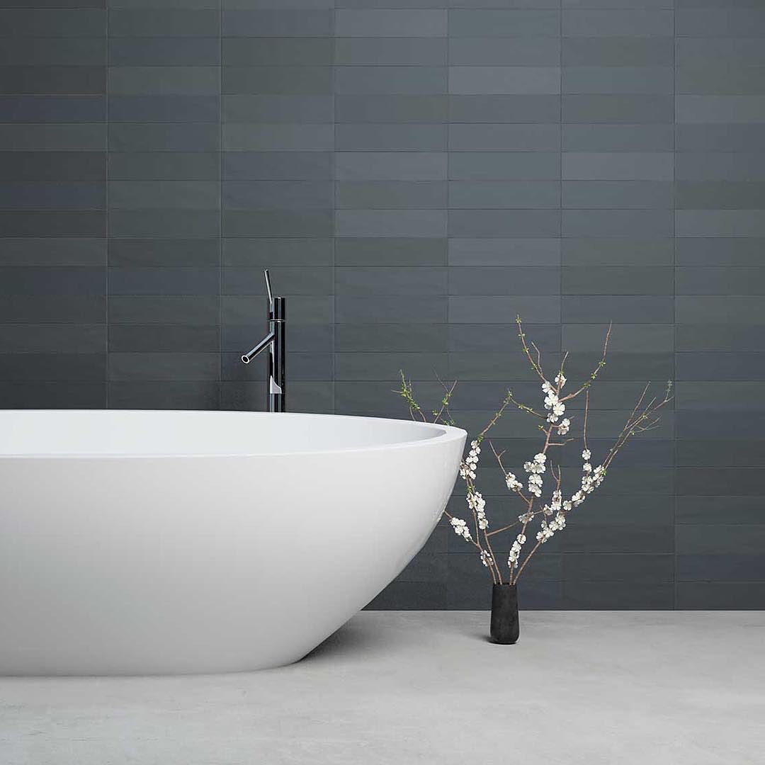 21+ Black Tile Bathroom Ideas for a Chic & Timeless Design