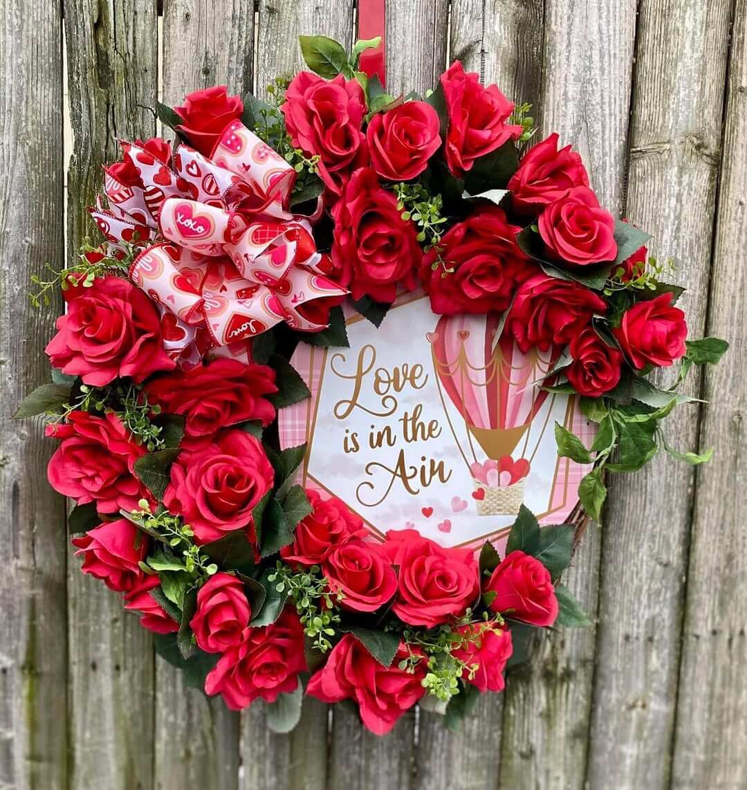 15+ Stunning Valentine Wreaths to Spruce Up Your Love Nest